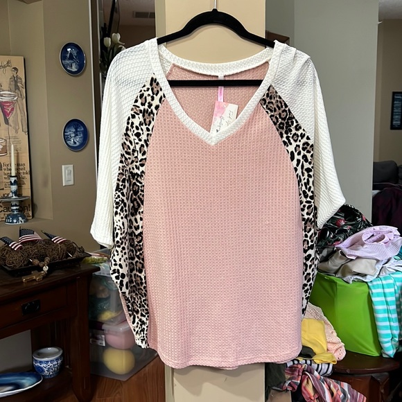 Tops | Nwt Leopard Print Block Top | Poshmark